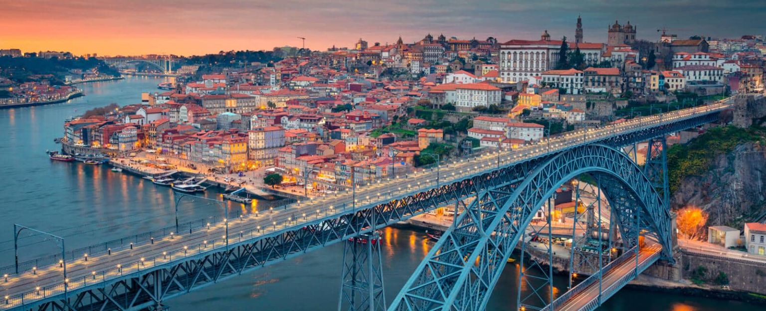 Porto Bridge Climb: Ponte Da Arrabida above the Douro River - CaramelTrail